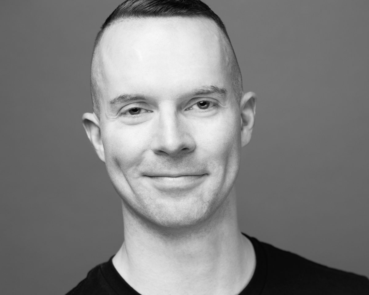 Andrew Gordon - Toby's Dinner Theatre